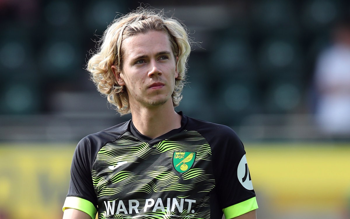 Celtic Fans In Hysterics As Boy Band Wannabe Accuses Big Sutton Of ...
